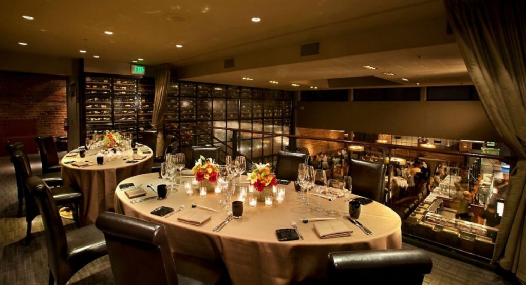 Alexander's Steakhouse: el lujo del sabor