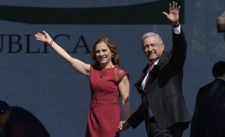 El look de Beatriz Gutiérrez Müller en el primer año de gobierno de AMLO