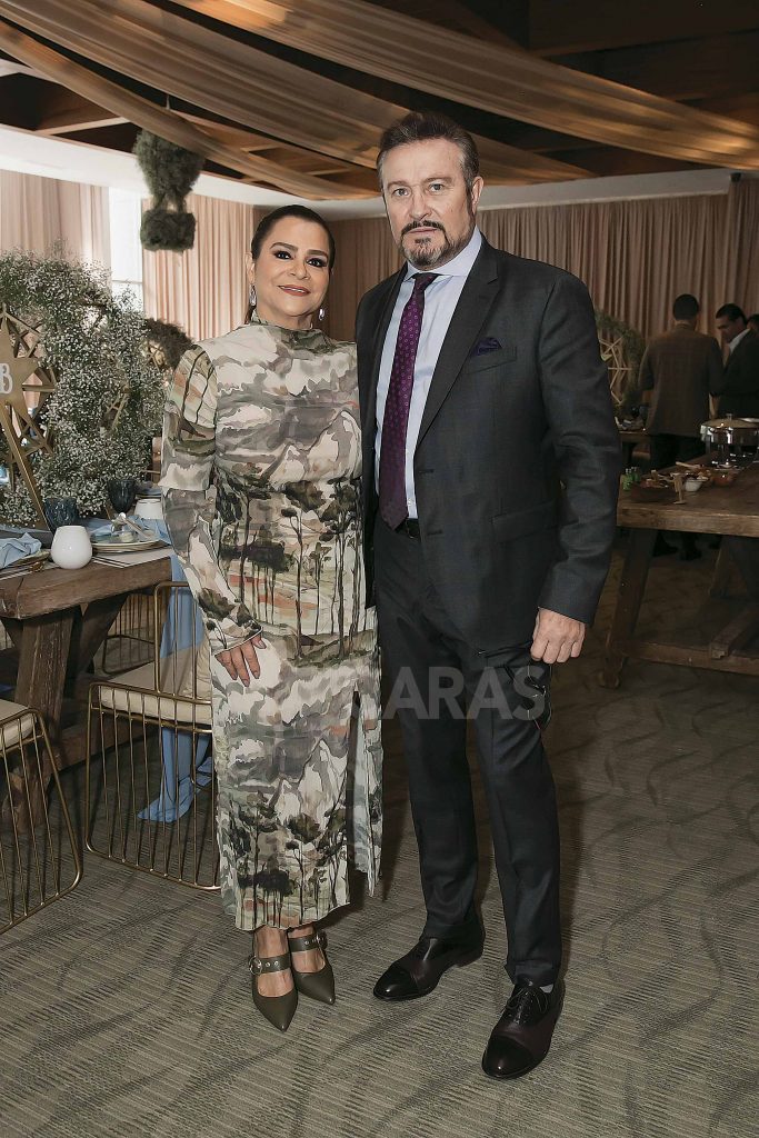 Kris Cid y Brandon Peniche bautizaron a su segundo hijo, Bosco