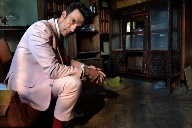 Así es la música con la que Leo de Lozanne vuelve como solista
