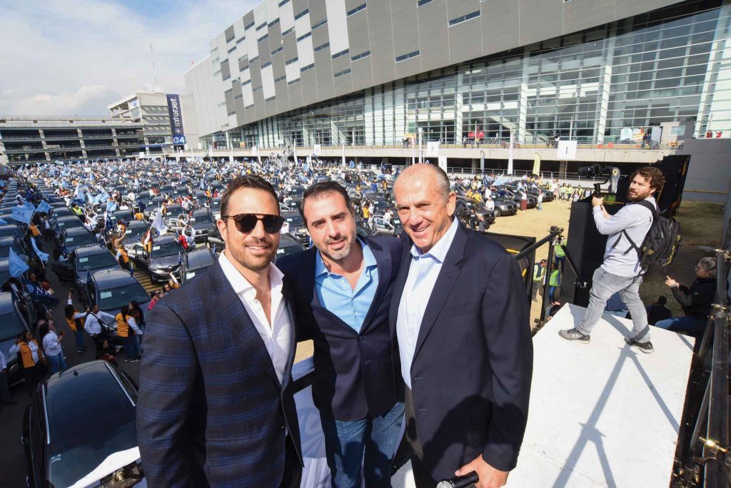 Él es el empresario Alejandro Litchi, el nuevo tiburón de Shark Tank México