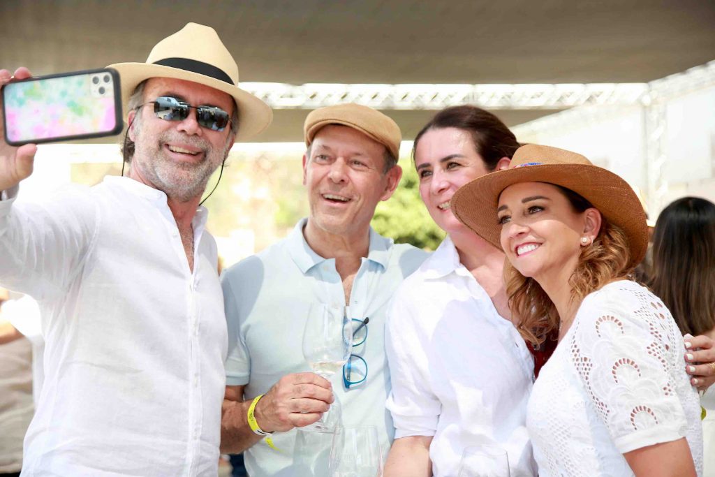 Así celebró Luis Cetto la vendimia 94 del grupo vinícola L.A. Cetto