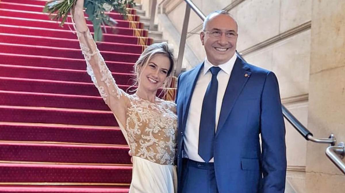 Altair Jarabo revela qué es lo mejor de estar casada con un hombre mayor